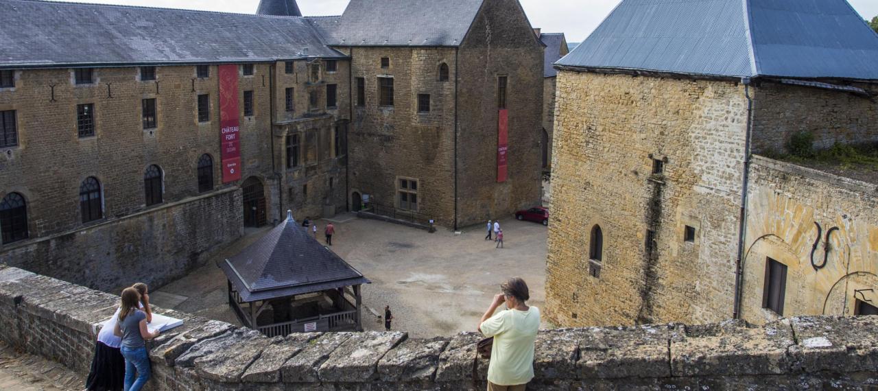 Visiter le château-fort de Sedan - Tourisme en Ardenne