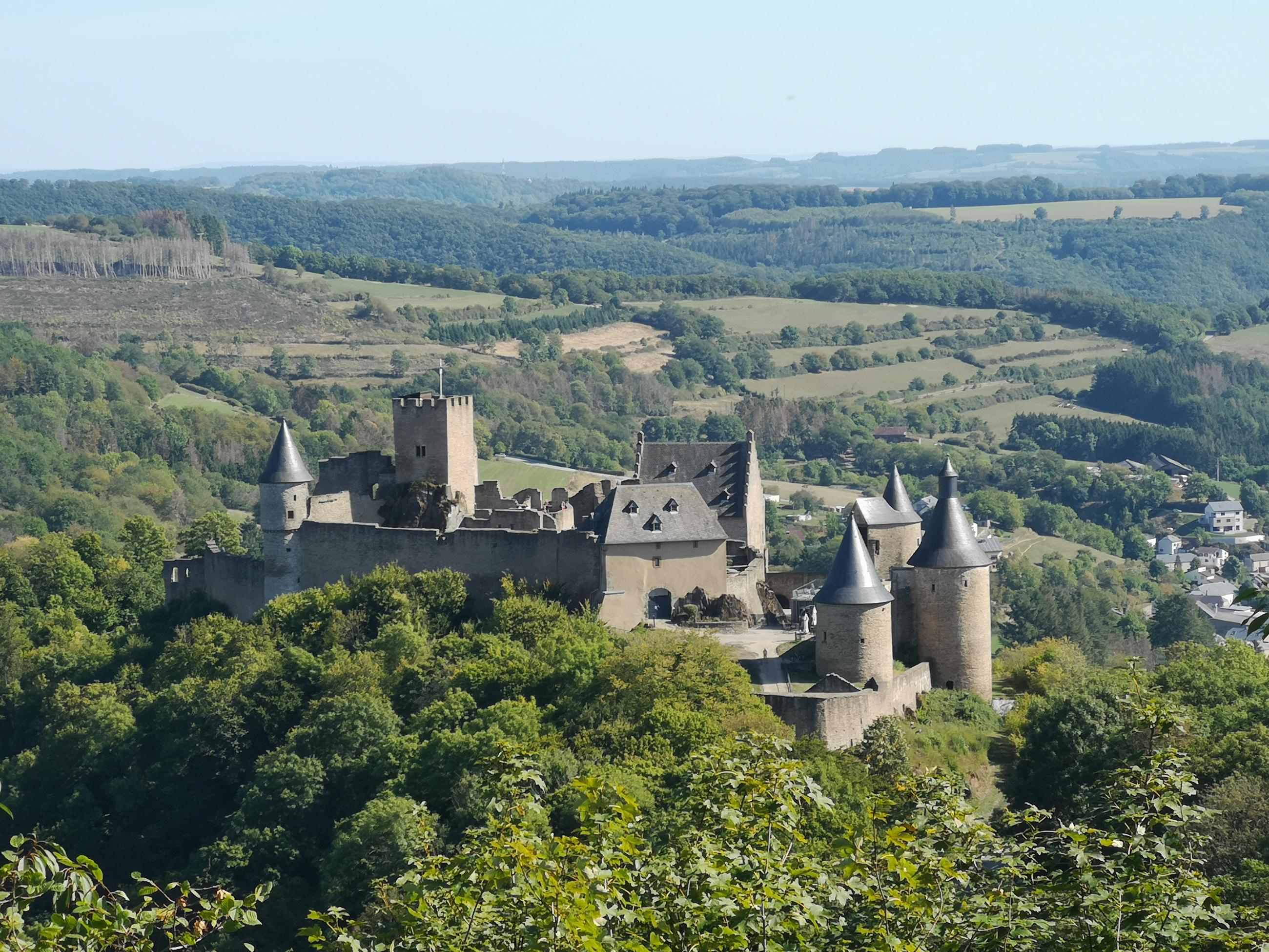 Ich habe das Schloss Bourscheid zusammen mit Victor Hugo besucht ...